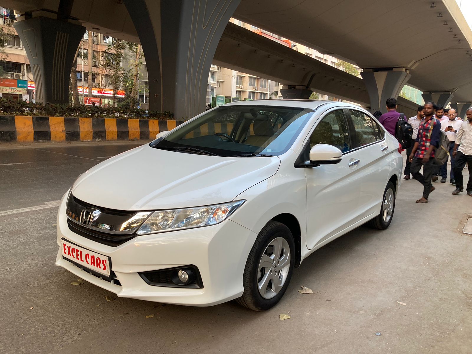 Top Pre-Owned Car Dealer in Mumbai, Car Dealer in Mumbai, Used Cars for ...